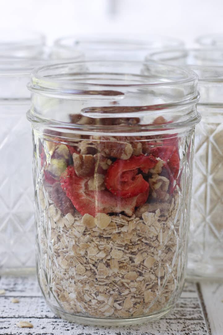 Make Ahead Instant Oat Jars