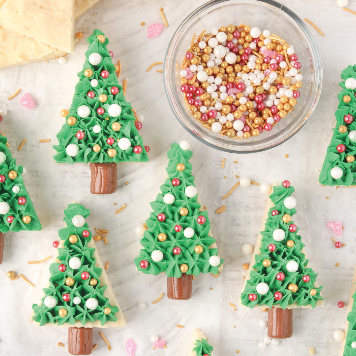 Christmas Tree Iced Sugar Cookie Bars (Easy Recipe) | Simply Sissom
